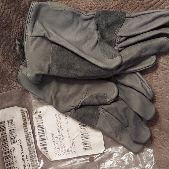 HWI Gear | Accessories | Large Leather Utility Gloves | Poshmark